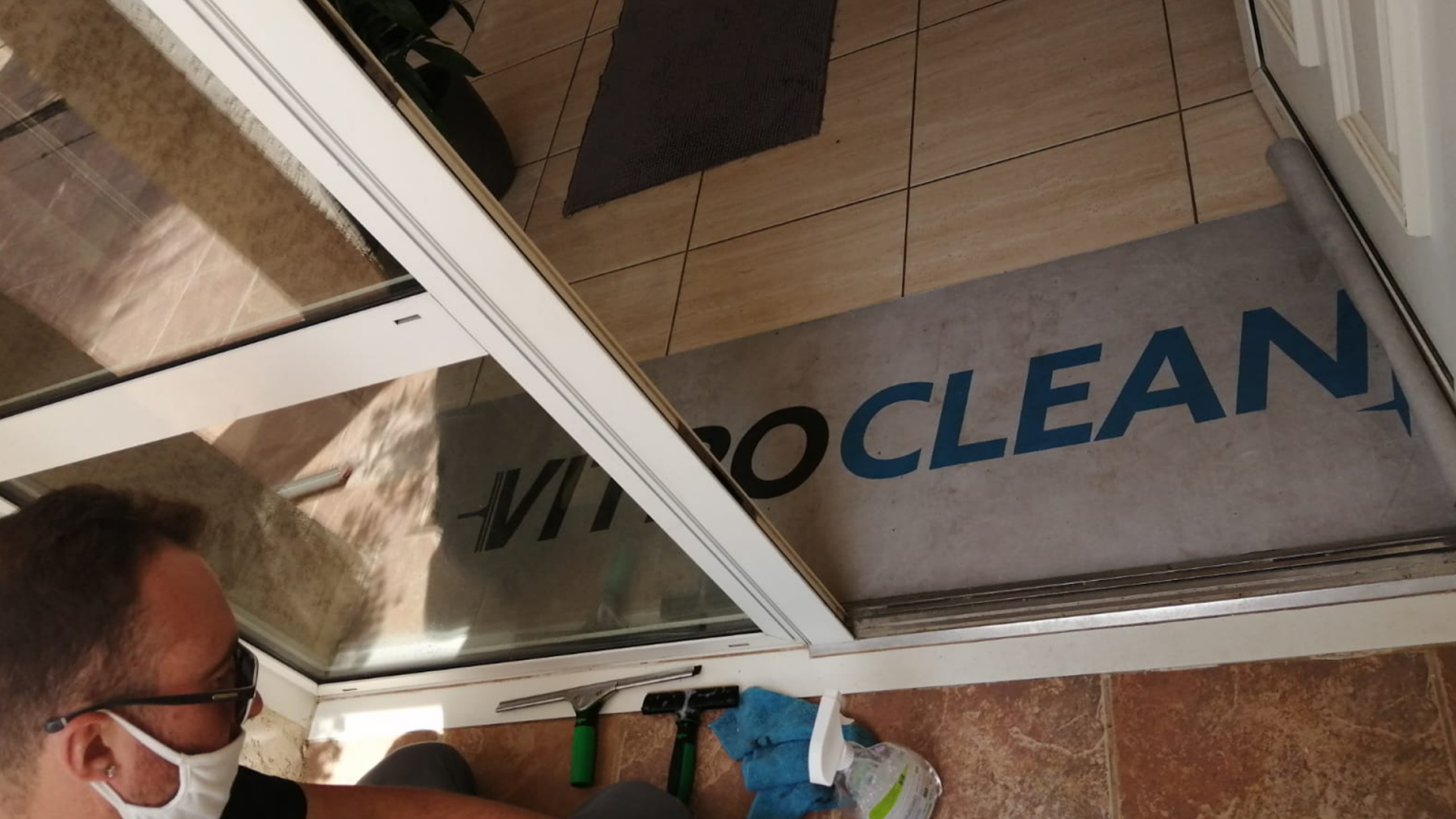 Vitroclean - Lavage de vitres à Montpellier - Parfaitement clair